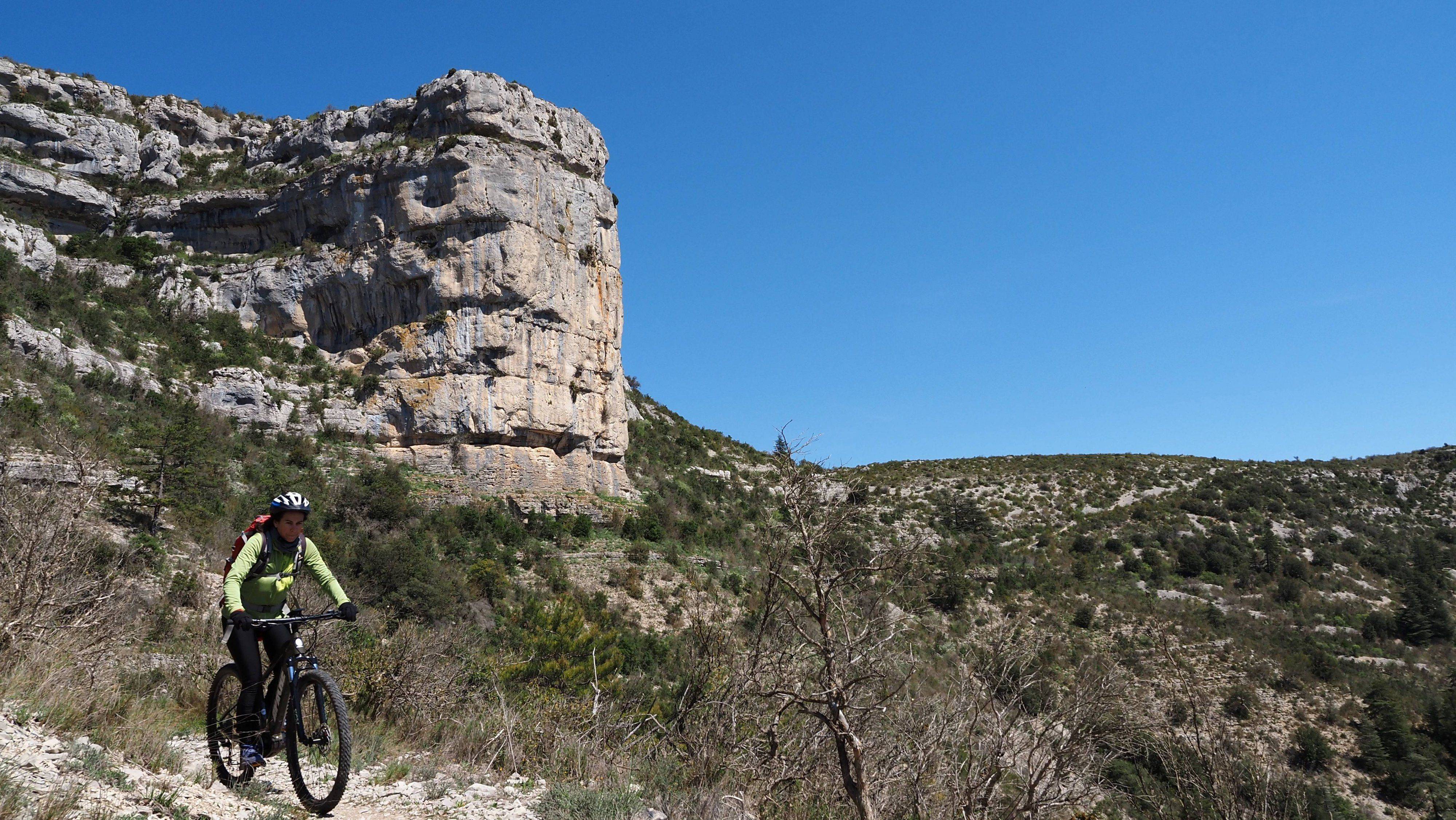 The Great Crossing of the Massif Central by mountain bike Part 2 ...